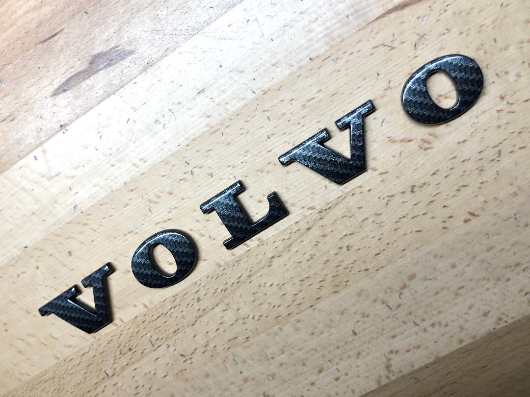 Volvo XC40 Black Carbon Fiber Emblem OEM – Deep Blue Chrome