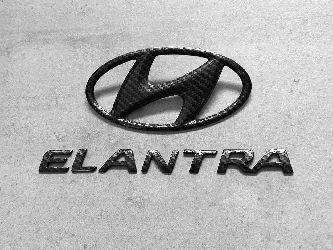 Hyundai Elantra 11-16 Black Carbon Fiber Rear Emblem Pair – Deep Blue ...