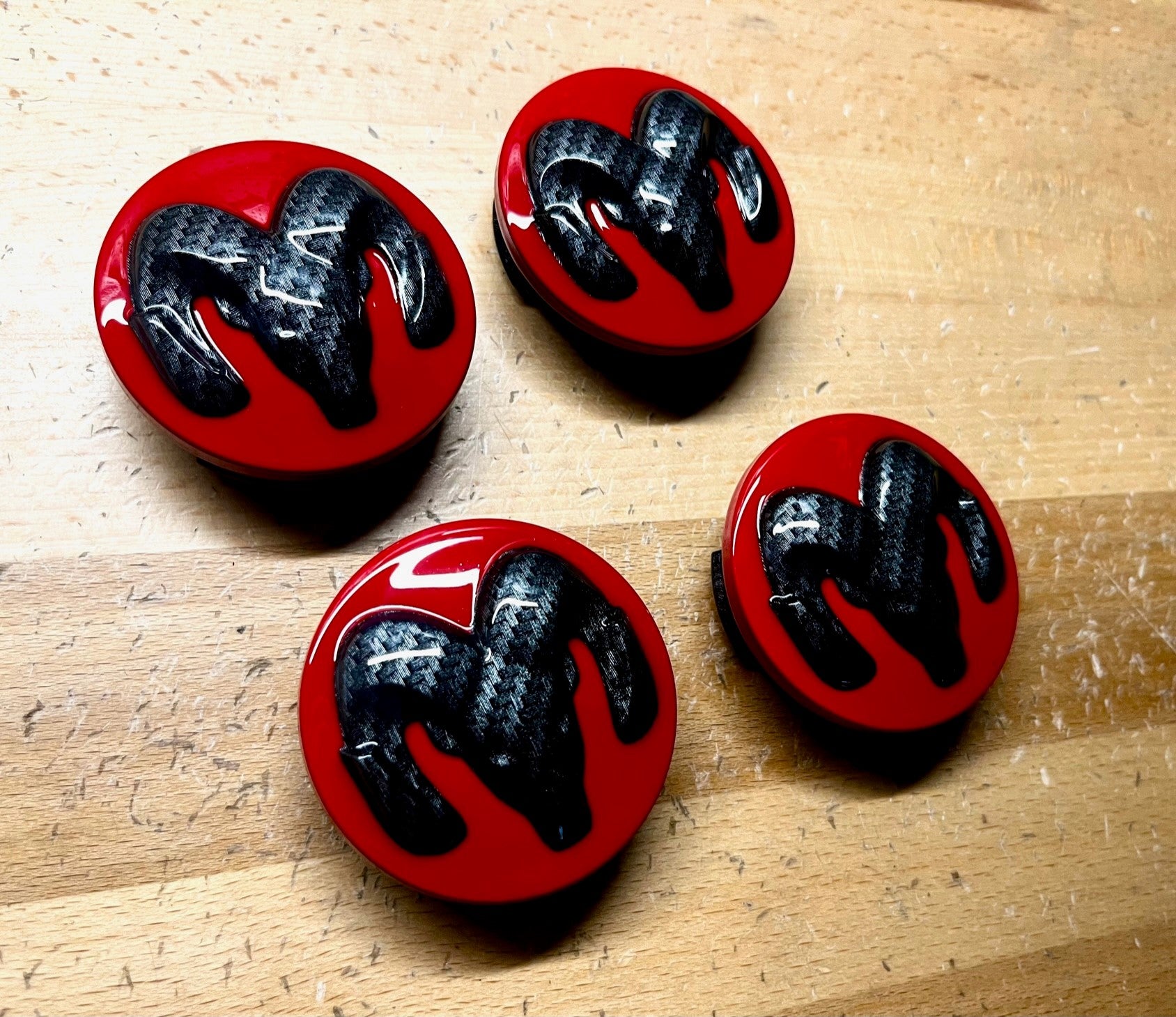 Dodge Ram Red & Black Carbon Wheel Center Cap Set OEM – Deep Blue Chrome