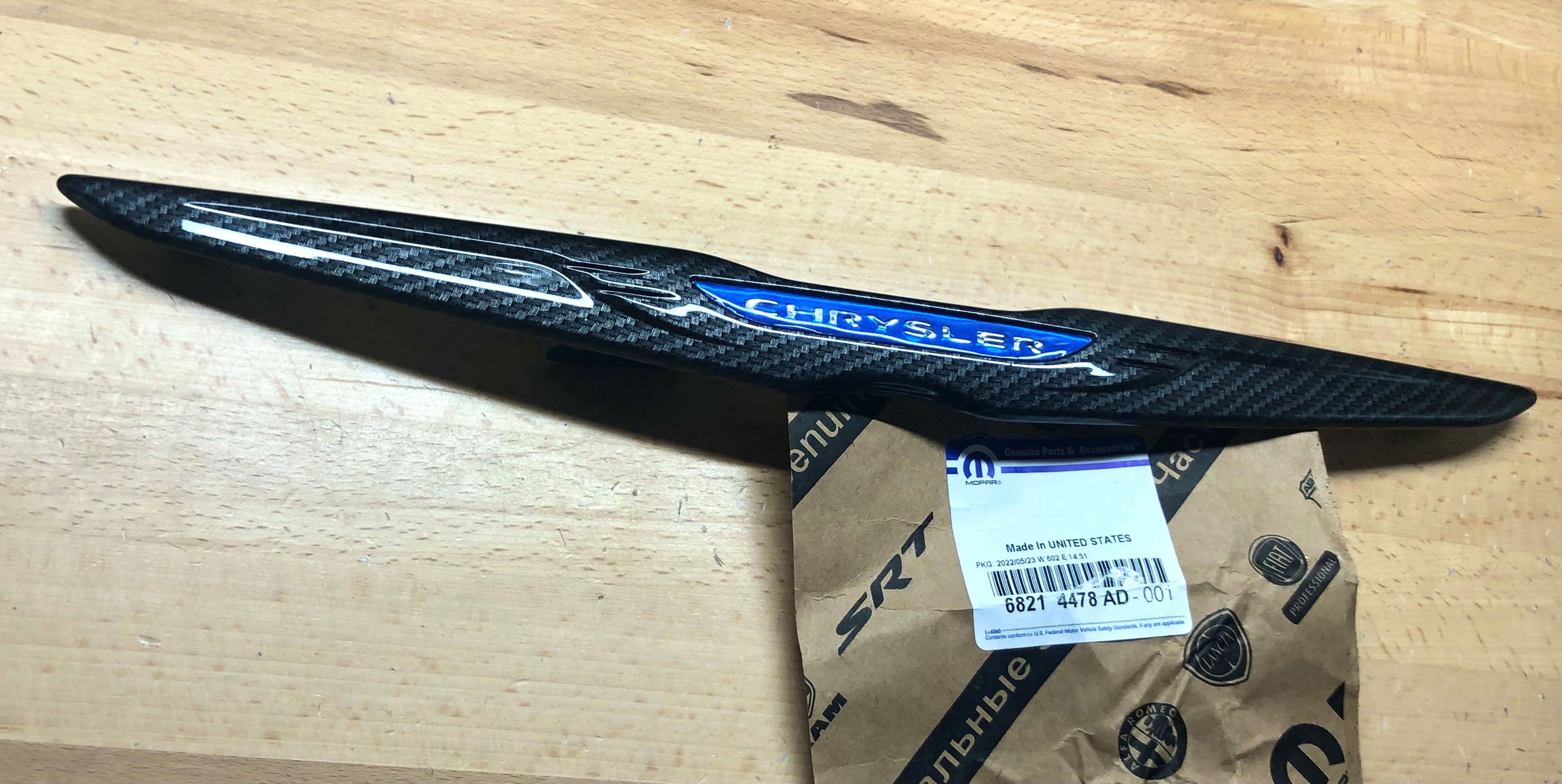 Chrysler 300 Carbon Fiber Front Wing Emblem 15-23 w/ Blue Insert – Deep ...